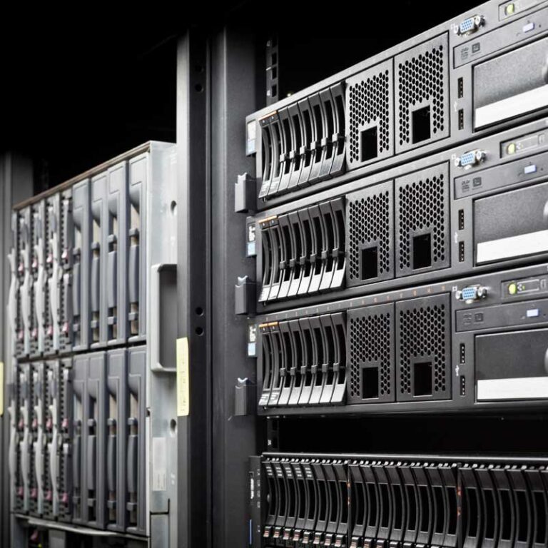 Rack-Mounted Server - Play Cloud Services
